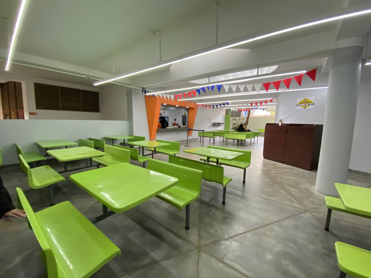 Cantines - LYCÉE FRANÇAIS